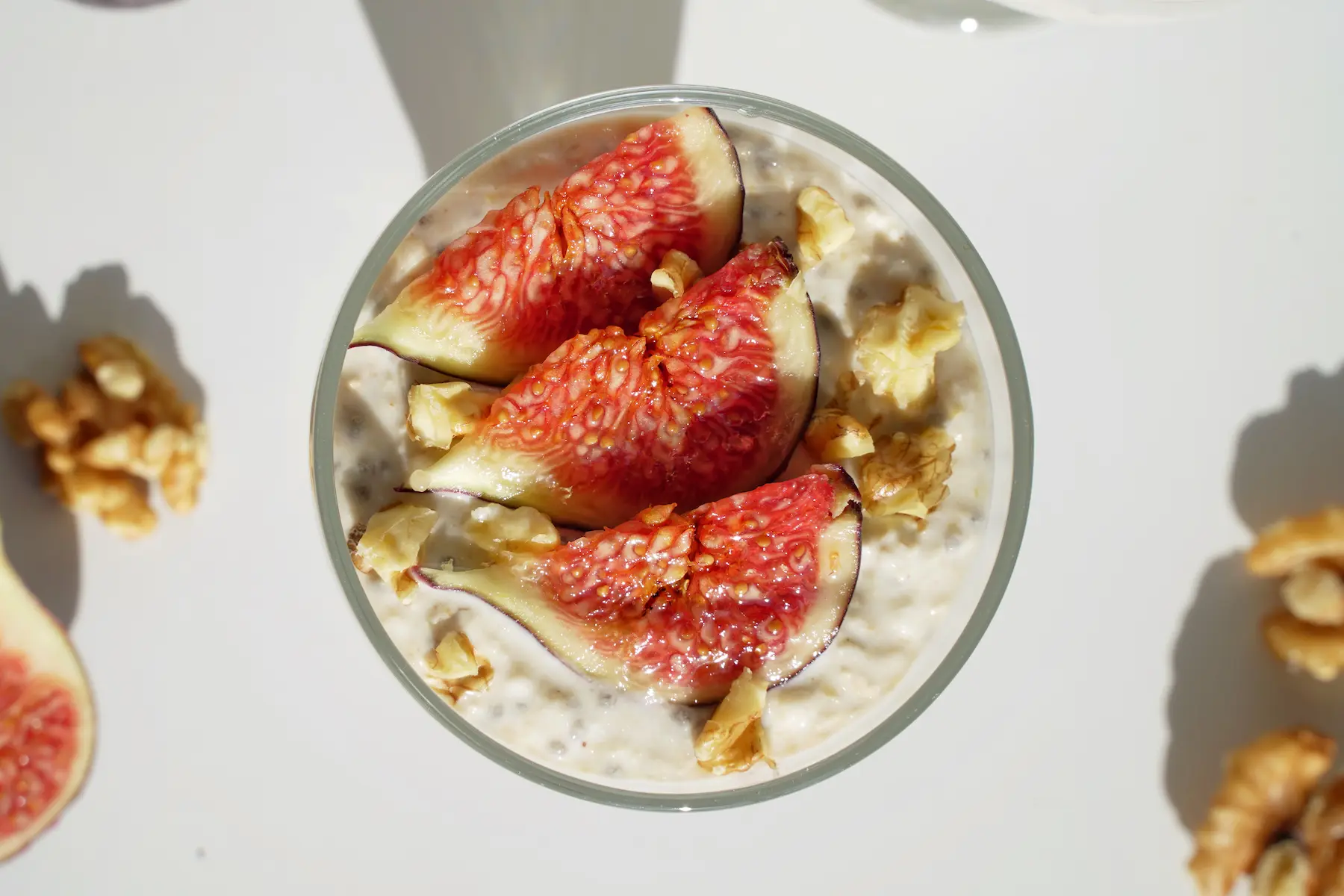 Creamy Overnight Oats with Fresh Figs - Tales of Sweets